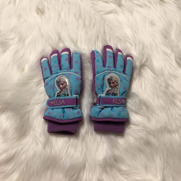 Disney | Accessories | Frozen Gloves | Poshmark